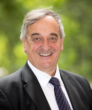 Alan Plumb's Instagram, Twitter & Facebook on IDCrawl